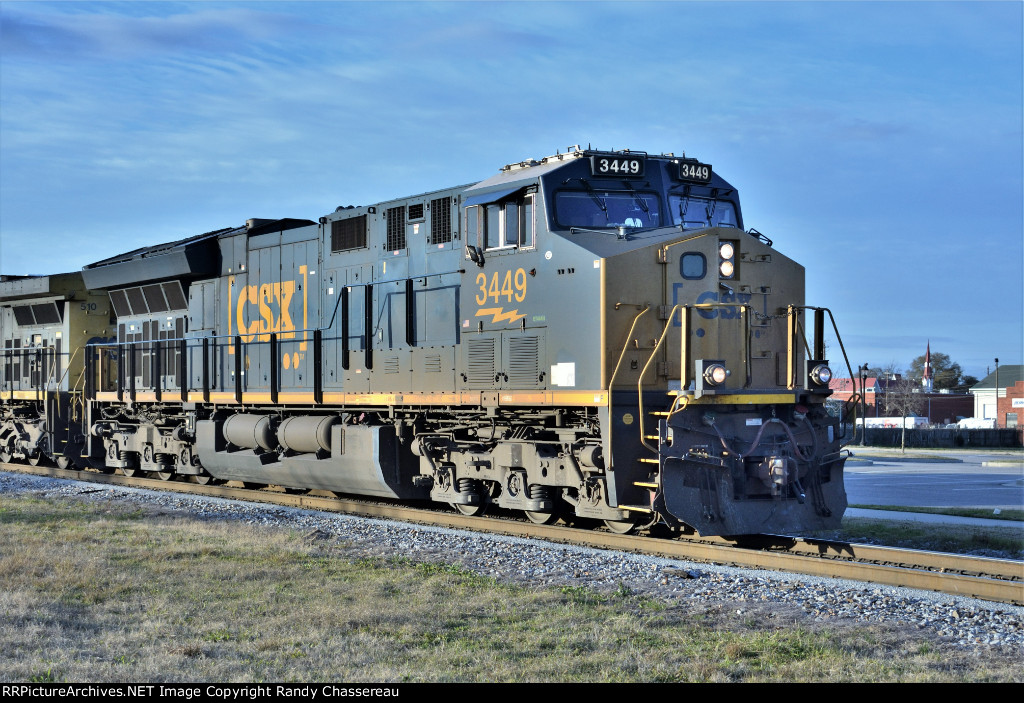 CSXT 3449 Q693-28